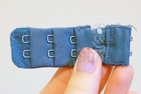 DIY Bra band extender -- great for pregnancy! - Commatose.ca